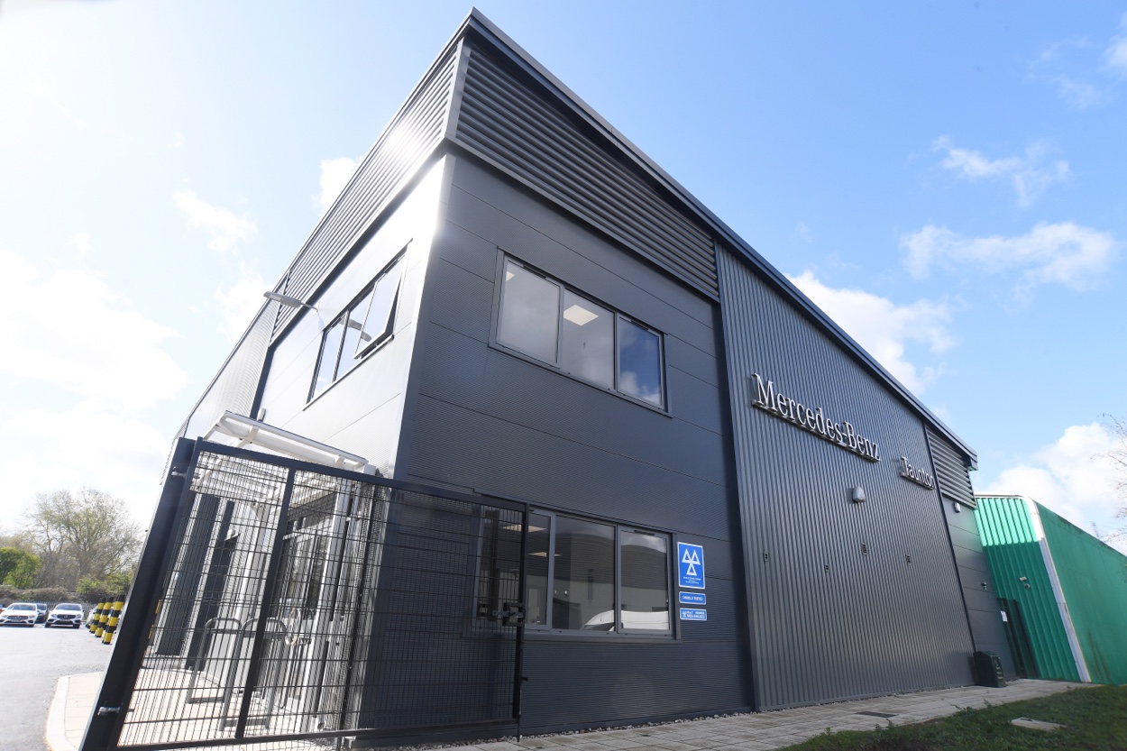 Mercedes-Benz-Taunton.jpg